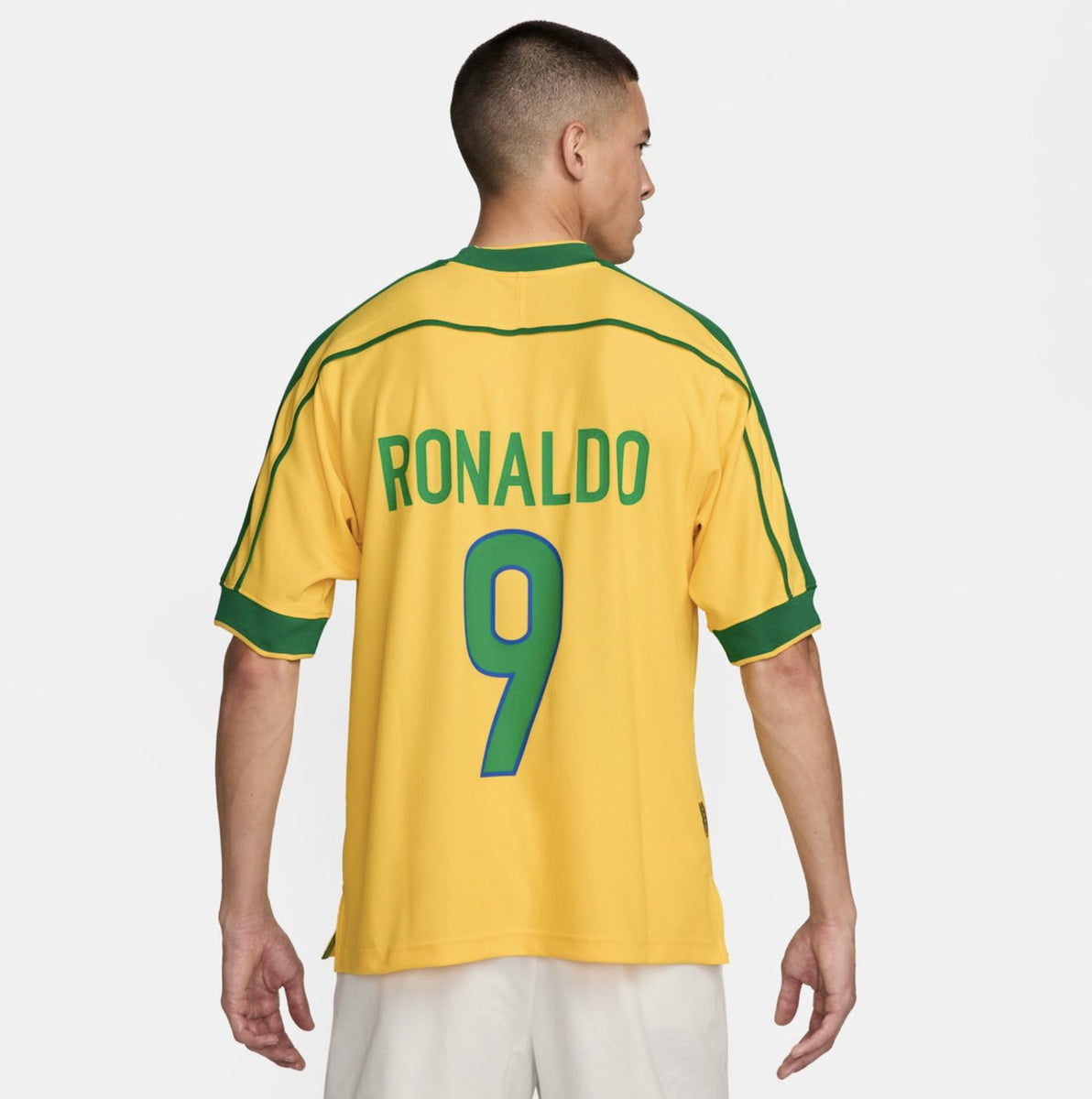Nike is set to revive the Brazil 1998 R9 Kit – Rigouts | UK